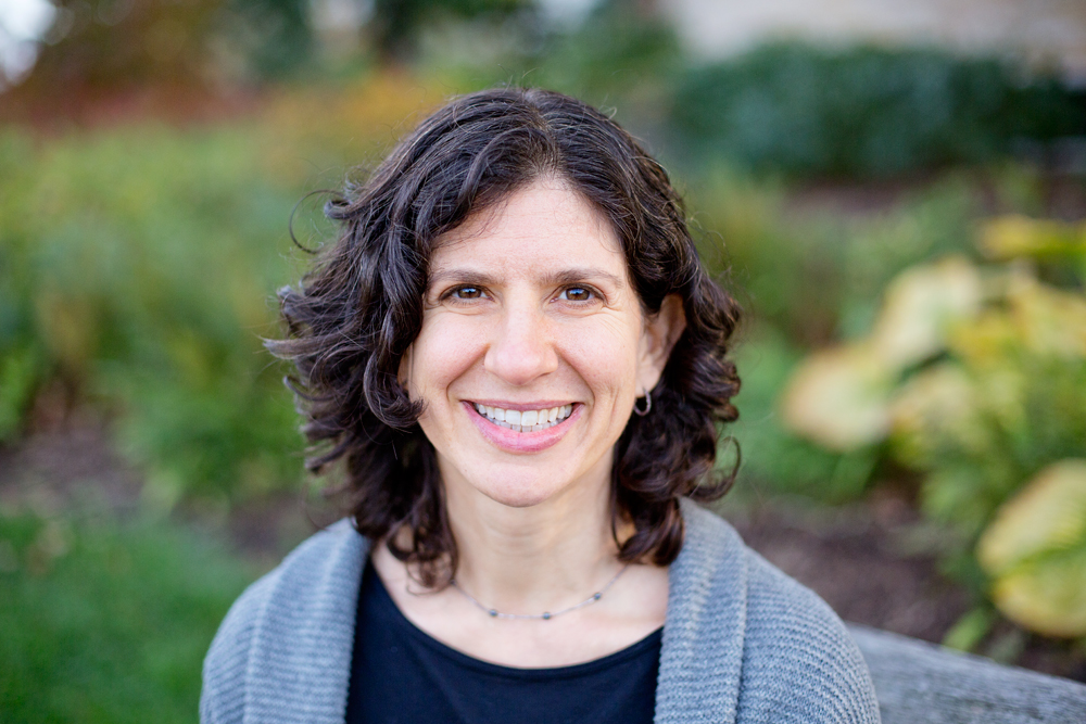 Lisa Leff’s Archive Thief Stealing the Spotlight – Department of History